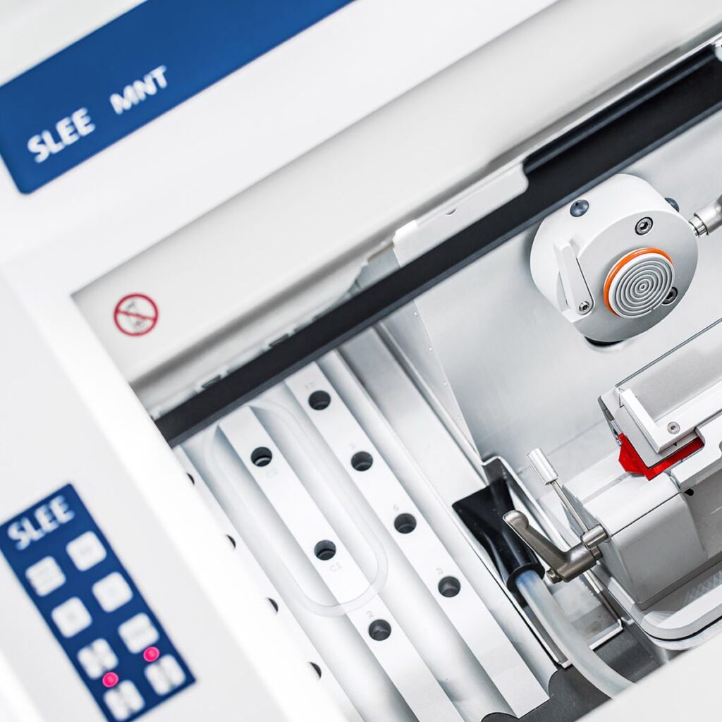 MNT High-End Cryostat by SLEE | Request a quote!